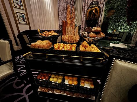 Exploring The 13 Best French Restaurants In Las Vegas A Gourmets
