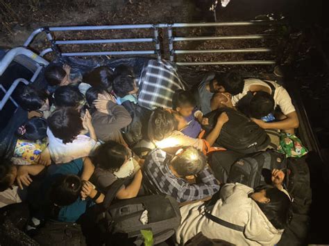 ထိုင်းနိုင်ငံ၊ ကန်ချနဘူရီခရိုင်တွင် အသက် ၁ နှစ်အရွယ် ကလေးငယ် အပါအဝင် မြန်မာနိုင်ငံသား ၁၇ ဦးကို