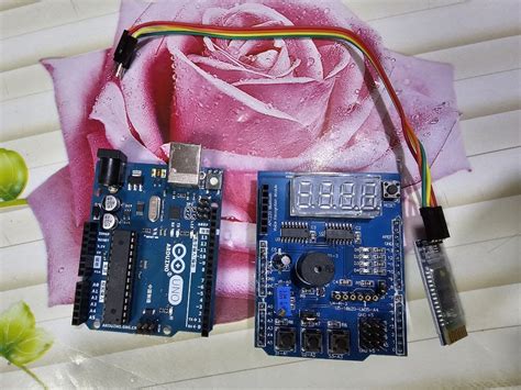 【steam教學】arduino 程式編寫電路板連配件，【小學，中學】 興趣及遊戲 書本 And 文具 教科書 Carousell