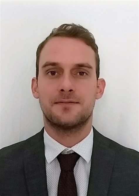 Invited Lecture Localization As A Cross Domain Enabler Of Novel Wireless Applications Coe Marble