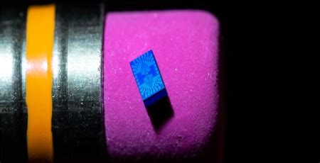 Intel Unveils Tiny Quantum Computing Processor Bit Tech Net