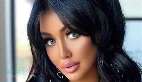 Becky Hudson Bio Age Height Wiki Models Biography