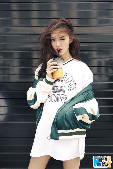 Actress Lin Yun Releases Fashion Shots China Entertainment News Fashion Actresses Pretty Woman