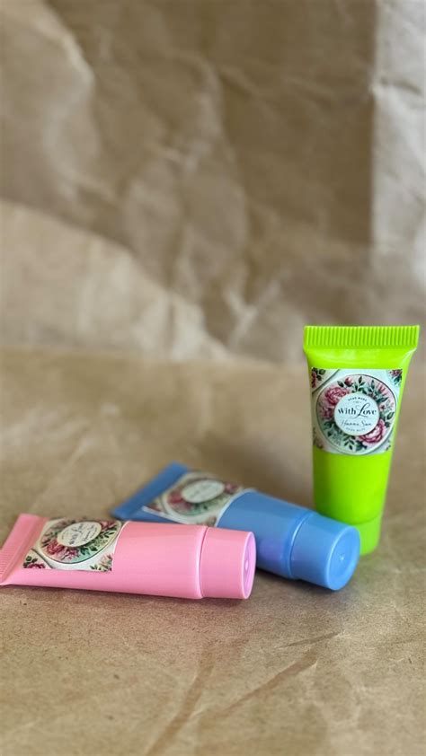 Новий формат Маленькі та зручні креми лосьйони маски які ви можете