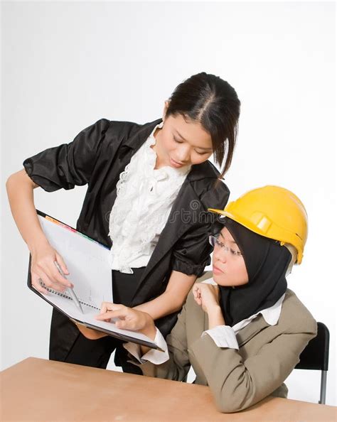 Discussion On Progress Stock Image Image Of Casual Lady 13498377