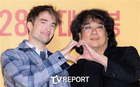 봉준호 신작 미키17 바로 눌러버린 의외의 영화 비상