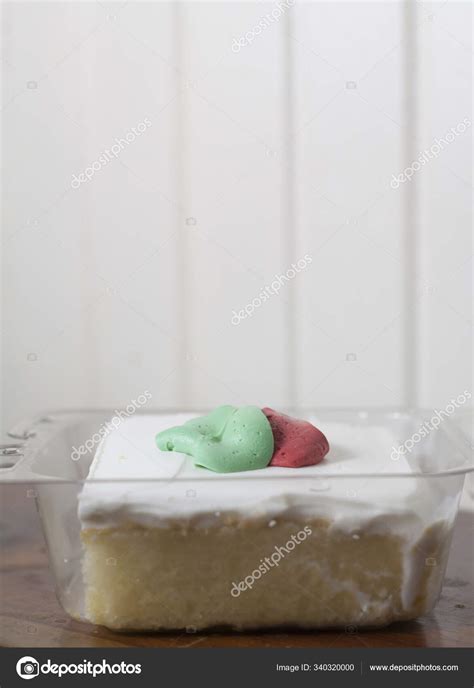 Icing Container
