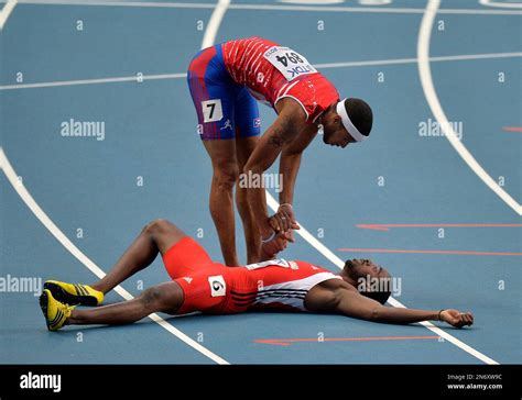 Trinidad And Tobagos Jehue Gordon On Track Is Congratulated By