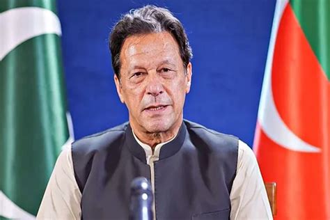 पाकिस्तान के पूर्व pm पर लगे गंभीर आरोप महिला बोली imran khan चलाते