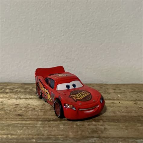 DISNEY PIXAR CARS Supercharged Rust Eze Lightning McQueen 95 Loose 2 EUR 4 64 PicClick FR