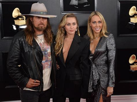 Tish Cyrus Had A Psychological Breakdown During Billy Ray Divorce