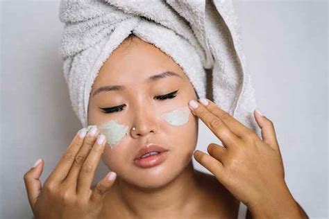 How Can I Make My Face Skin Texture Smooth