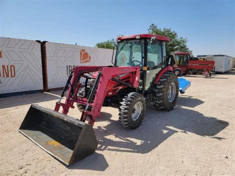 Mahindra 6110 Tractor With Front End Loader