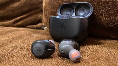 JBL Earbuds One Side Not Working Fix Guide