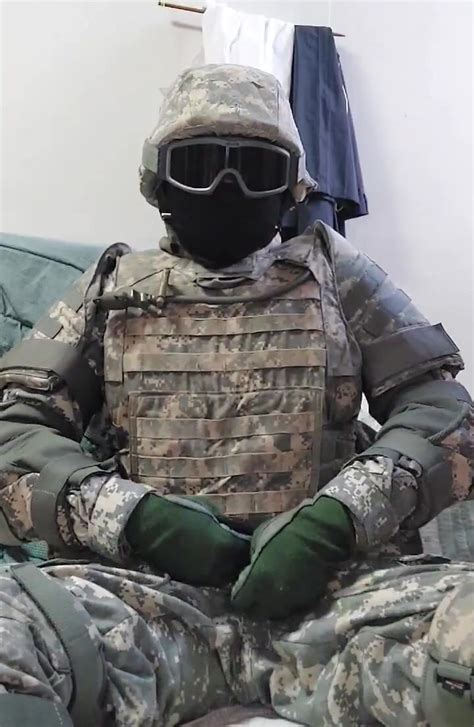 Us Army Uniform With Iotv