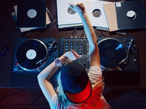 5 Steps To Become A Dj A Guide For Beginners Nature Homes Uk Blog