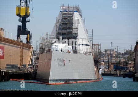 The Stealth Guided Missile Destroyer Uss Zumwalt Docked In San Stock