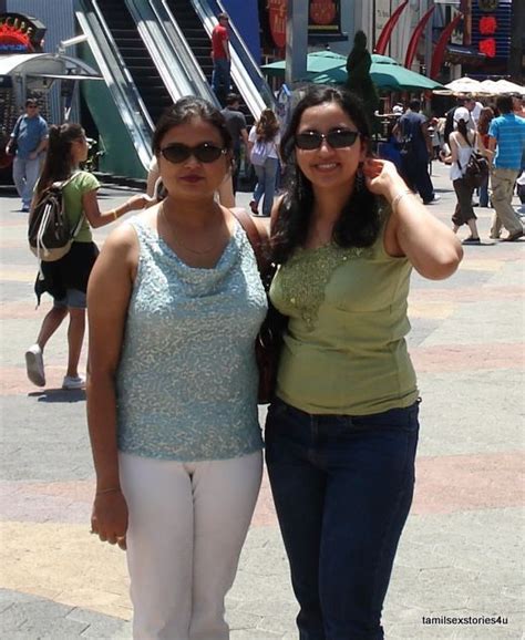 Hot Nri Mallu Aunties