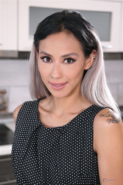 Veronica Leal Naughty Wife In Lingerie