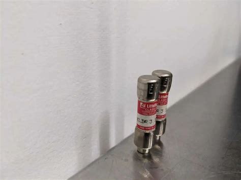 Pack Littelfuse KLDR A Current Limiting Time Delay Fuse VAC Class CC NEO Surplus