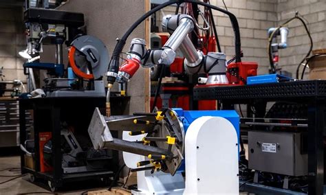 Coordinated Motion For Robotic Welding Thg Automation