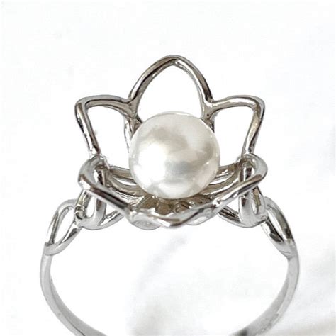 Flower Sterling Silver Pearl Ring Hope Design Ltd