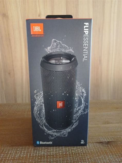 Jbl Flip Essential Bluetooth Speaker Audio Soundbars Speakers Amplifiers On Carousell