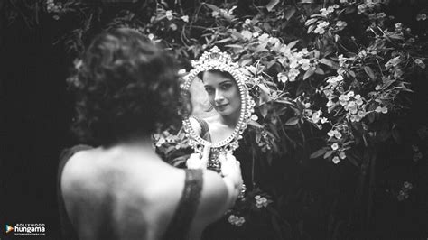 Dia Mirza Wallpapers Dia Mirza Bollywood Hungama