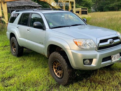 2007 Toyota 4runner With 17x8 5 0 Method Mr305 And 285 70r17 Bfgoodrich