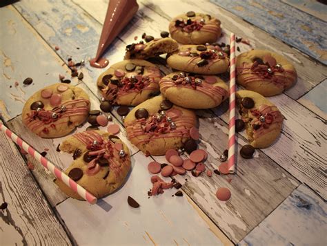 Just Made Some Ruby And Dark Chocolate Cookies ️ ️this Is Like The Best