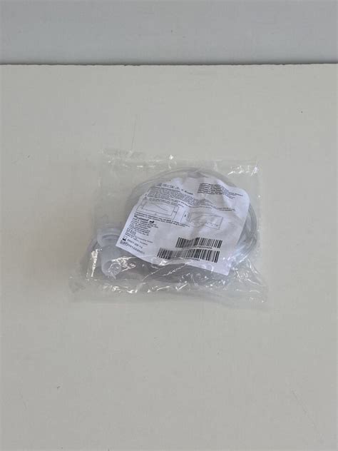 New Westmed Lot Of 2 Vixone Small Volume Nebulizer 0210 Exp 2027 03