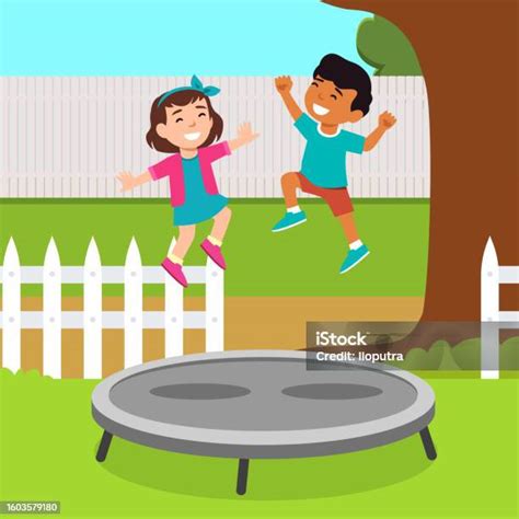 뒤뜰에서 트램폴린을 연주하는 소년과 소녀 플랫 일러스트 캐릭터 세트 트램폴린에서 점프 갈색에 대한 스톡 벡터 아트 및 기타 이미지 갈색 검은색 귀여운 Istock