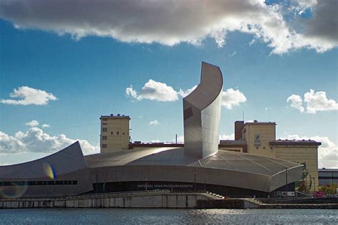 70개 이상의 임페리얼 전쟁 박물관 샐퍼드 부두 이미지 스톡 사진 그림 및 Royalty Free 이미지 Istock