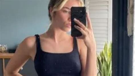 Love Islands Lana Jenkins Goes Braless In Crop Top As She Flashes Her