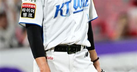 107억 거인 킬러 아니었나4이닝 12피안타 8실점 충격 강판 롯데전 Era 1043↑ 오쎈 수원