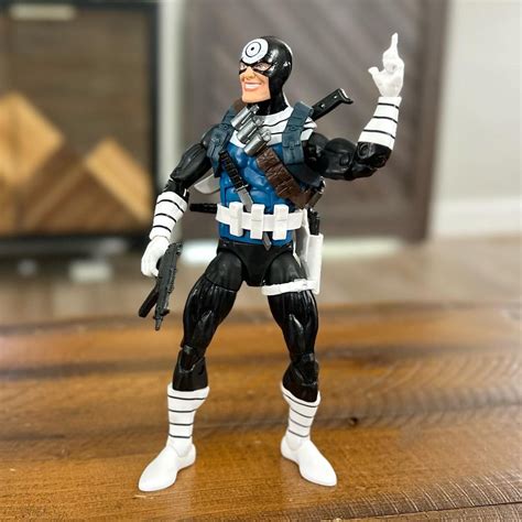 Did A Big Kitbash With The New Bullseye Figure R Marvellegends