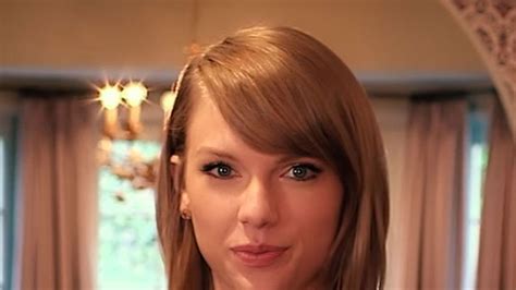 Taylor Swift 73 Questions Vogue Interview Video Glamour Uk