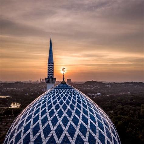 부드러운직선의 브런치스토리