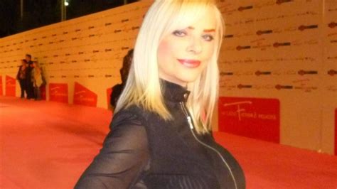 Ilona Staller Koons Mi Ha Fatto Cose Tremende Rapporti Con I Miei