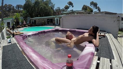 Dayanara Naked Hot Tub Left Xxx Mobile Porno Videos Movies IPornTV Net