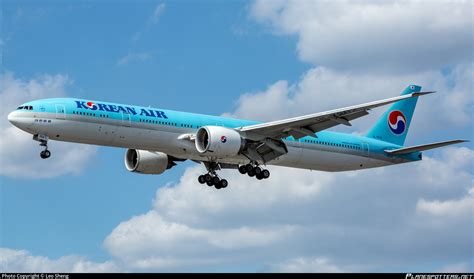Hl7202 Korean Air Boeing 777 3b5er Photo By Leo Sheng Id 1107664
