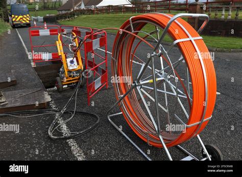 Fiber Optic Cable Installation Hi Res Stock Photography And Images Alamy