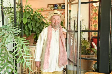 „ხომ ბავშვობააა და ხომ ტკბილია მაგრამ აღარასოდეს აღარ მინდა გამეორდეს“ რას იხსენებს ზურა