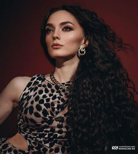 Video “ნამდვილი კლეოპატრა“ ნანუკა სტამბოლიშვილის ულამაზესი ფოტოსესია Newsline სიახლეების ხაზი