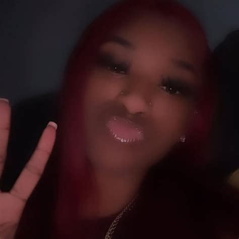 Heluvdyme On Threads