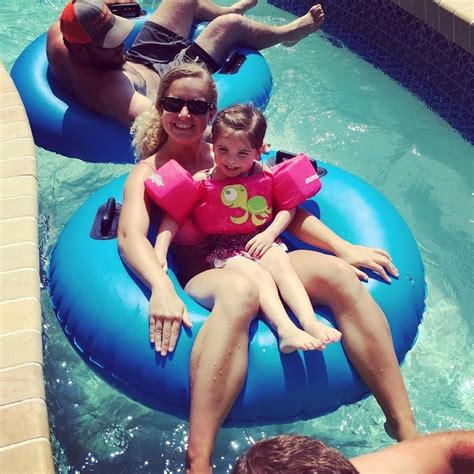 Lauren Mitchell Youtube