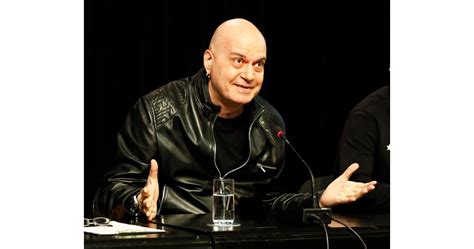 Невъзможен референдум за президентска република поиска Слави Обзор