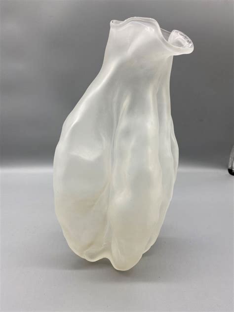 Lot 14 Nikolas Weinstein Abstract Frosted Glass Vase 155 300 Dated And Signed Picks And