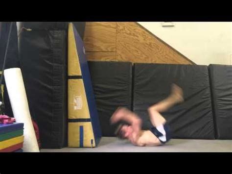How To Handstand Forward Roll: Progression Tutorial - YouTube | Trening
