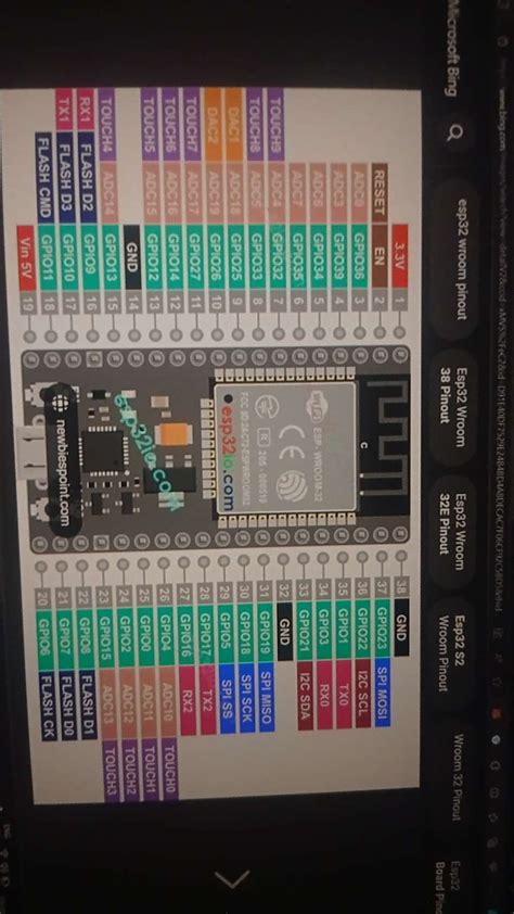 spi 7pin oled display module is giving glitch when connected to esp32